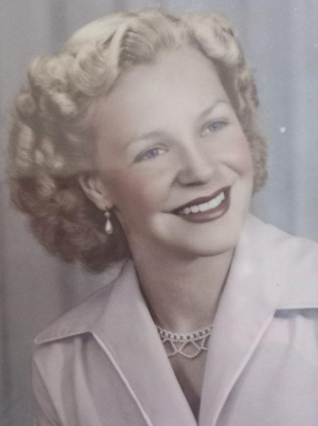 DUNN, Alice - Smyth Funerals