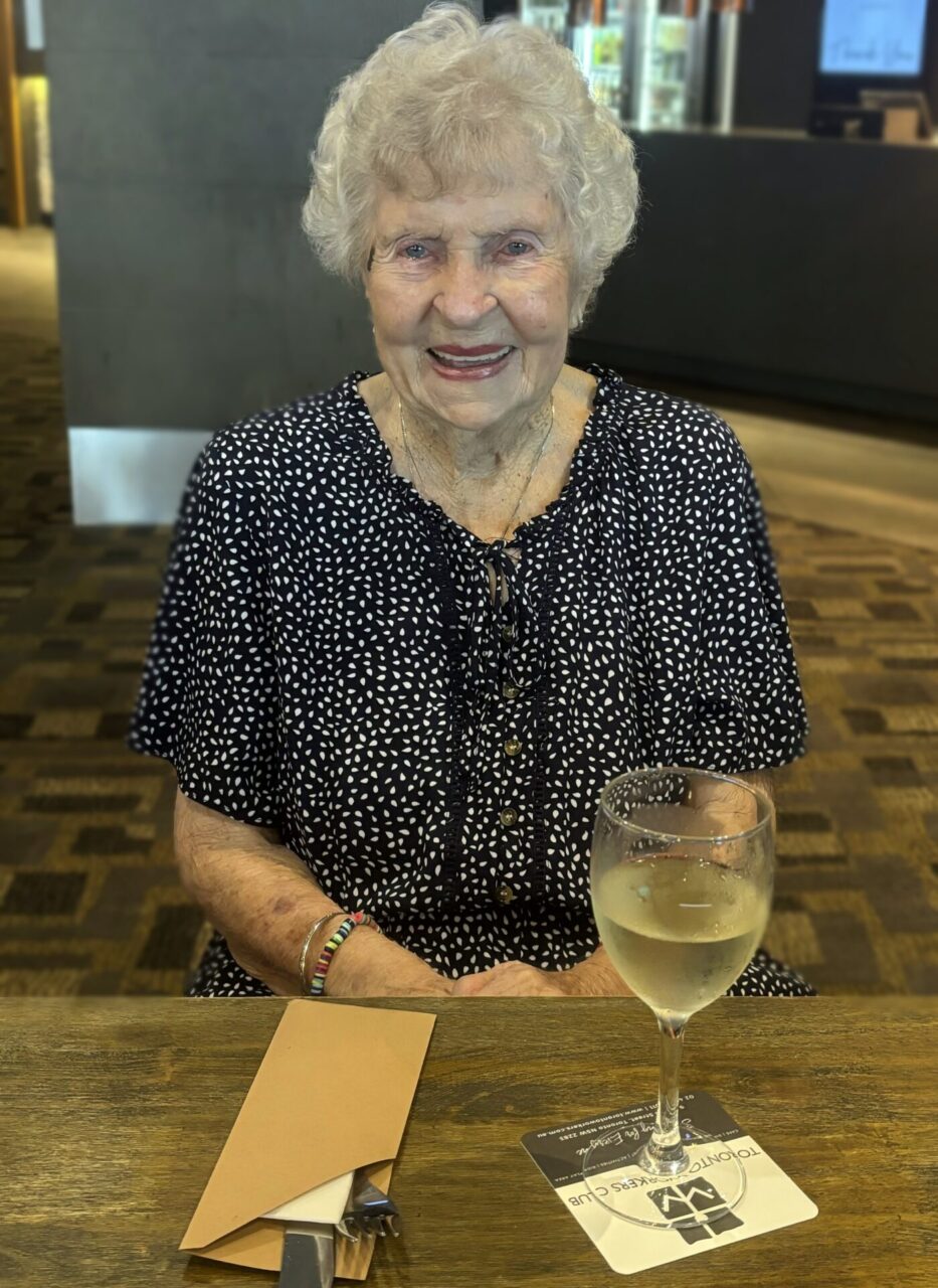 CONOLLY, Isabel Thompson - Smyth Funerals